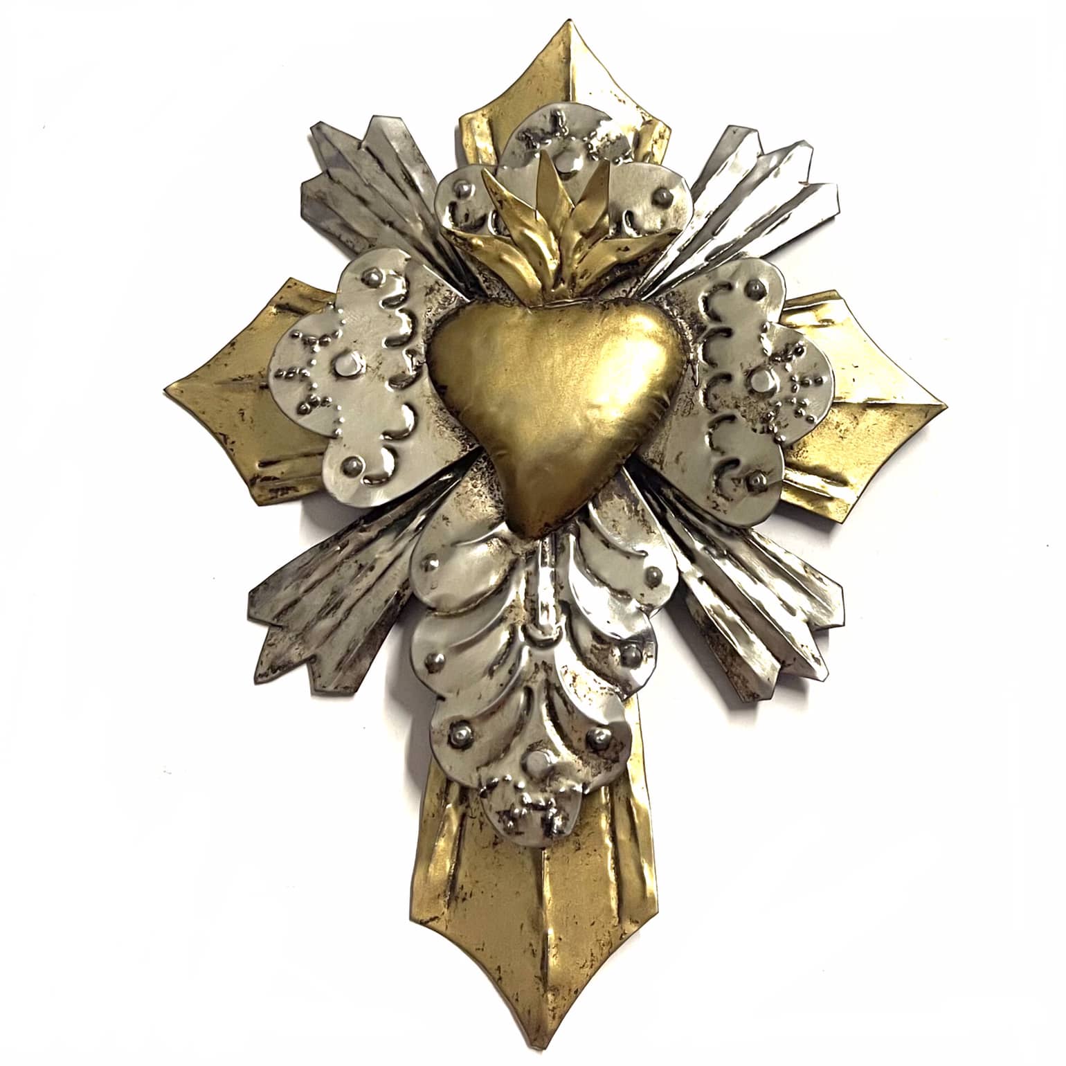 Cruz con Corazon y Destellos Medium in Metallo – ArteFashion Mexico